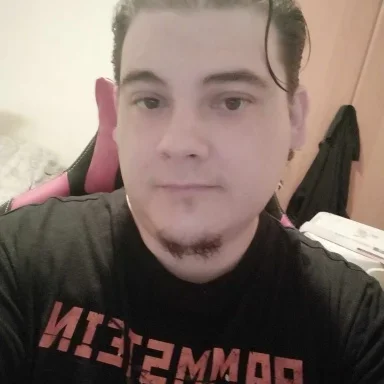 Alguien sabe quien es "rodrigo.alfaro.123" de un servicio de videos de ...